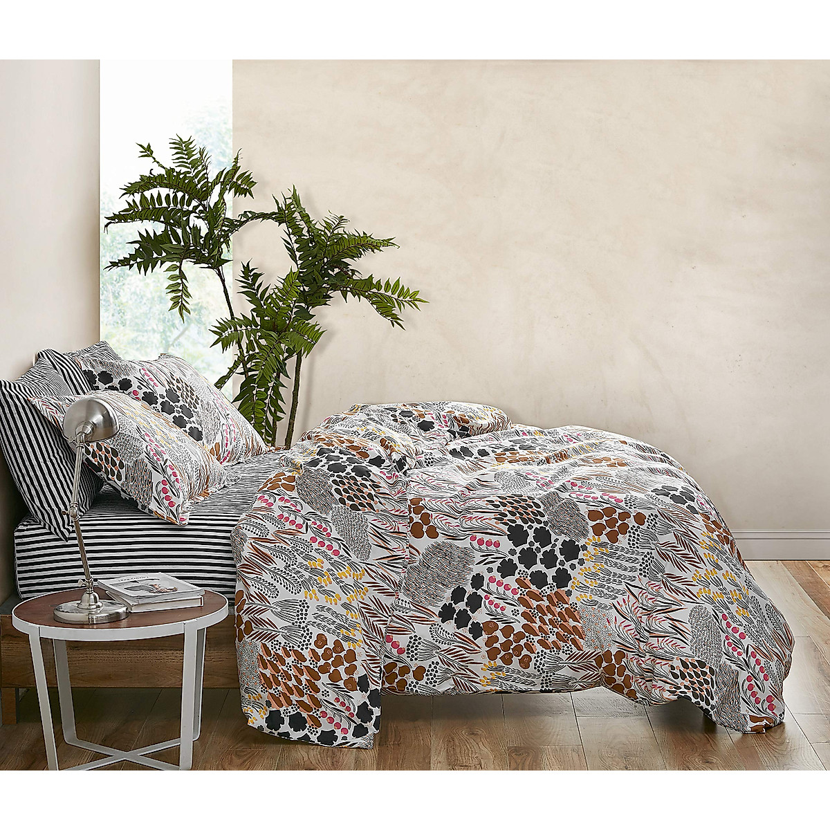 Marimekko - King Comforter Set, Cotton Percale Bedding with Matching Shams, Stylish Modern Home Decor (Pieni Letto Multi, King)