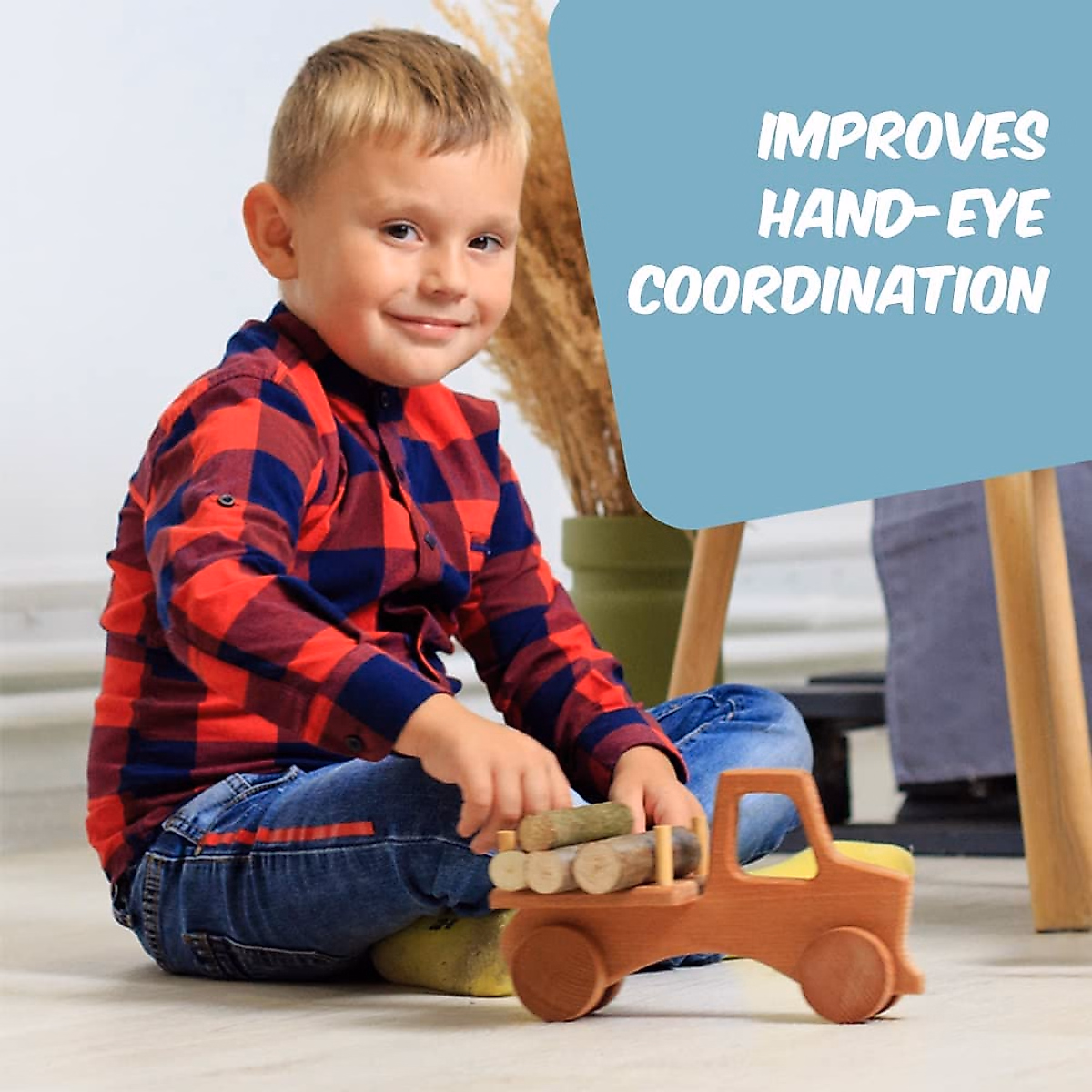 CG Games Wooden Toy Big Truck with Beech Logs and Garage Natural Wood Eco-Friendly Toys for Children Woody Truck Toy Unpainted Durable Wood Car