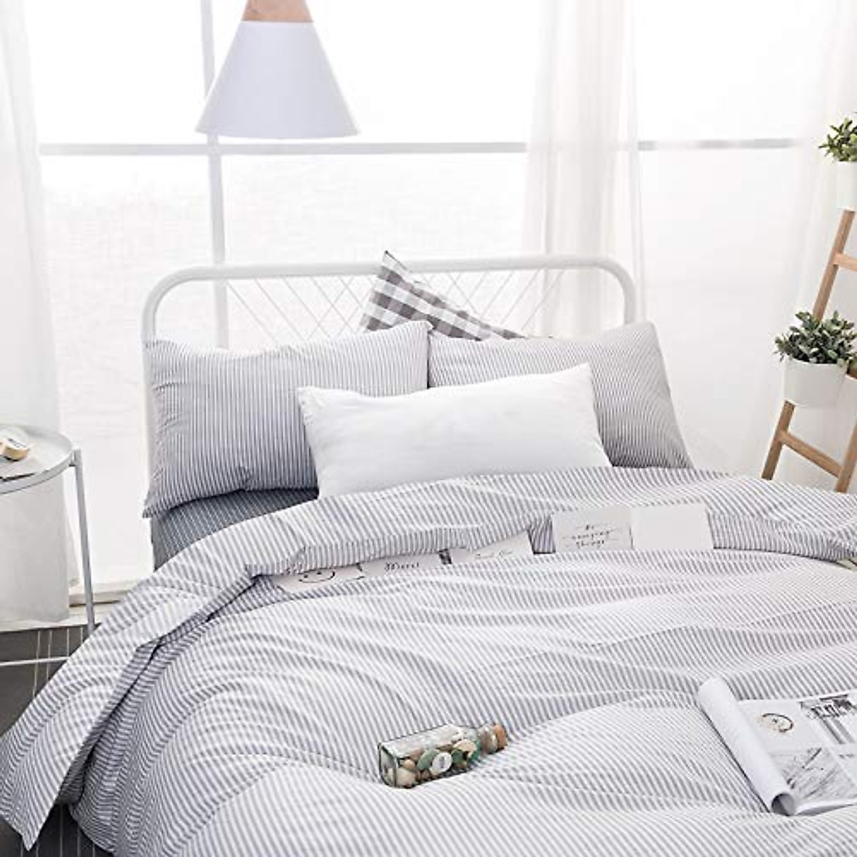 Wake In Cloud - Striped Comforter Set, 100% Cotton Fabric, Ticking Stripe Vertical Pinstripe Neutral Farmhouse Aesthetic, 3 Pieces Bedding Set, Gray, California King Size