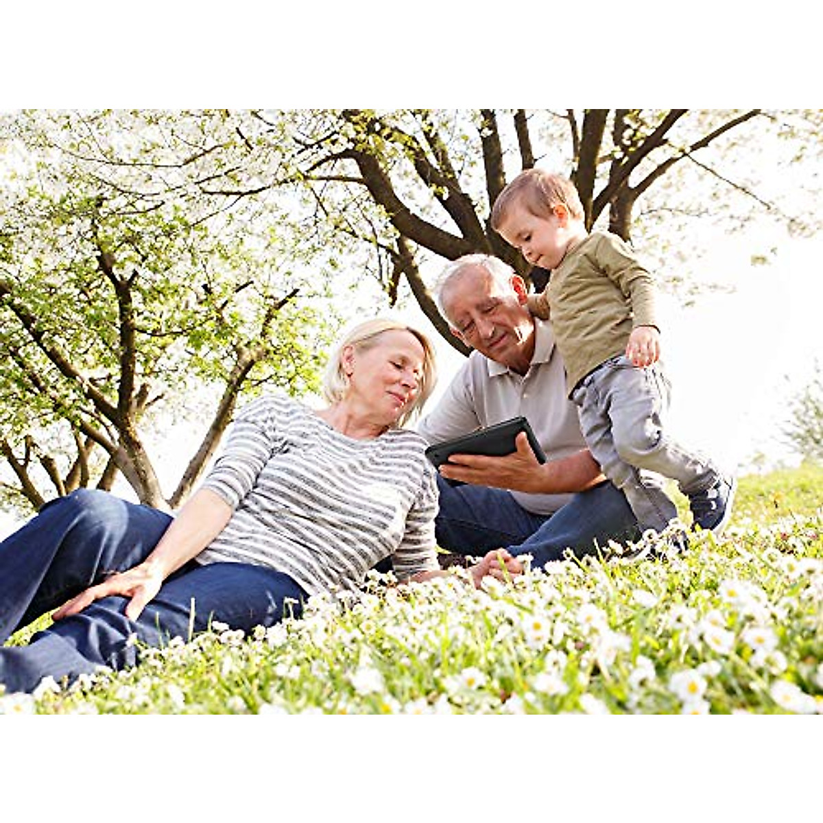 RCA (RCT6973W43MDN) 7" Voyager III Android Tablet - Dual Cameras and Google Play - (16GB, Black)