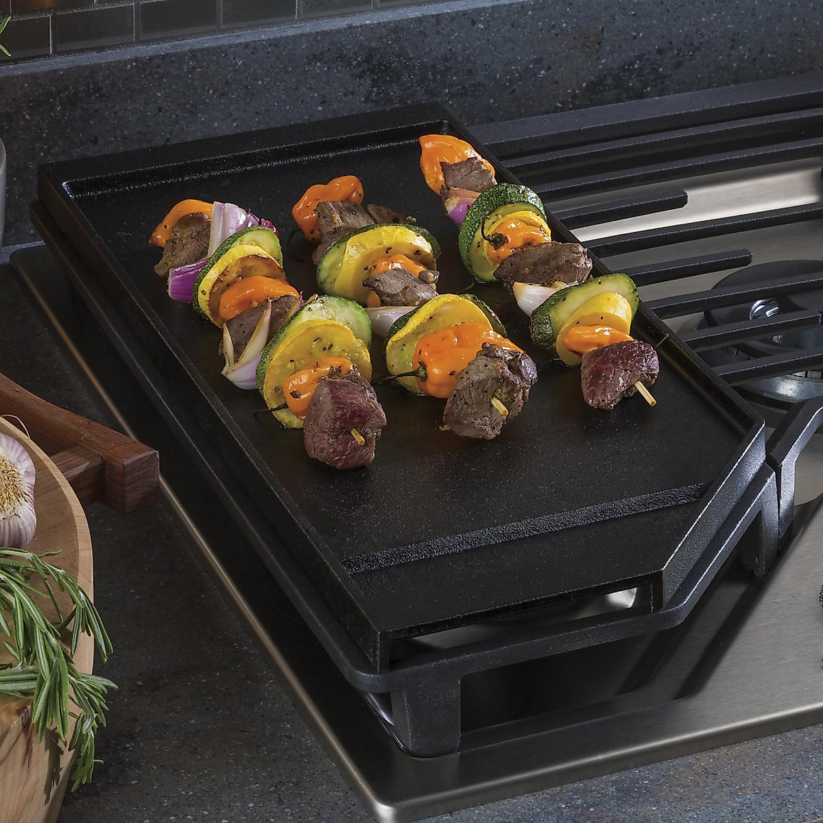 Upgraded JXGRIDL230 Griddle Replacement for GE Stove Parts Griddle Plate, JGP5030SLSS CGP9530SLSS Cast Iron Side Griddle for GE Gas Range Parts Stove Top 5 Burner Griddle Pan GE Cooktop Parts 1 Pack