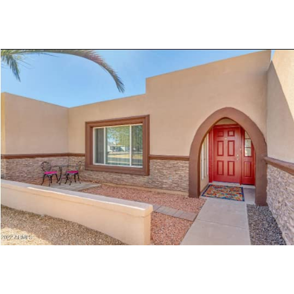 Mandolin Patio Table and Chairs,5 Piece Outdoor Dining Set,Rust-Resistant Cast Aluminum Bistro Set,with Cushion,Tulip Design (Copper)