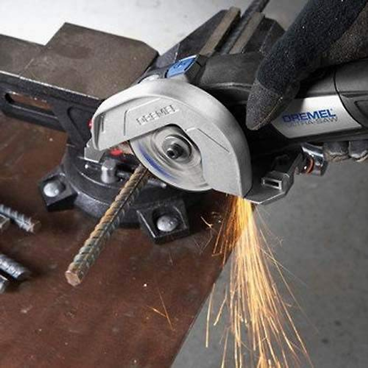 Dremel US40 7.5 Amp 4in Ultra-Saw Corded Circular Saw Kit (Renewed)