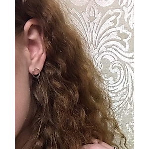 4PCs Gold Triangle Stud Earrings 14K Gold Stud Earrings for Women Minimalist Circle Rectangular Geometric Earrings for Christmas Stocking Stuffers Gifts(gold)