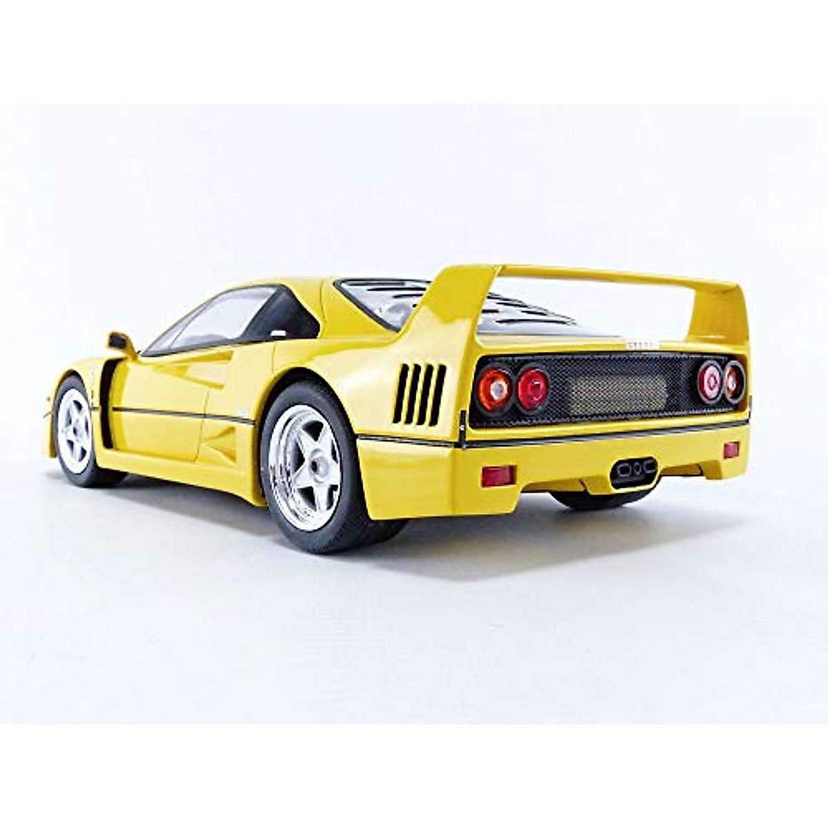 GT Spirit 1/18 Scale Resin Model Car - F-ERRARI F40-1987