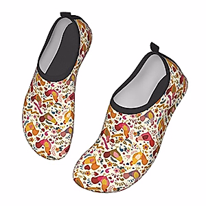 Cute Chickens Print Water Shoes for Men Women Aqua Socks Barefoot Quick-Dry Beach Swimming Shoes for Yoga Pool Exercise Swim Surf