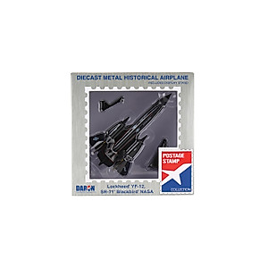 Daron Worldwide Trading SR-71 Blackbird Vehicle (1:200 Scale), Black
