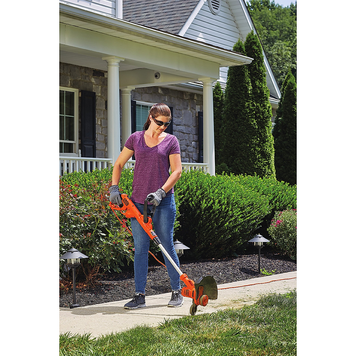 BLACK+DECKER String Trimmer, Electric, 14-inch (BESTE620)