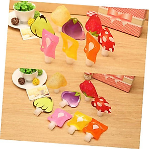 8pcs Emulsion Bottle Refillable Bottles Subpackaging Bottle Silicone Bottles Travel Empty Bottle Cartoon Bottle