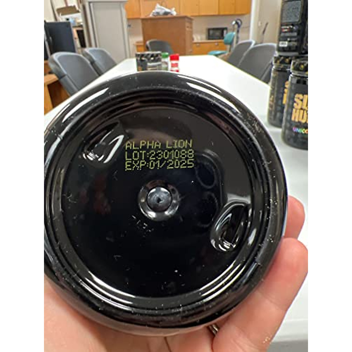 ALPHA LION Superhuman Extreme Pre Workout Powder, Beta Alanine, L-Taurine & Tri-Source Caffeine for Sustained Energy, Nitric Oxide & Citrulline for Pump (21 Servings, Sour Gummy Bear Flavor)