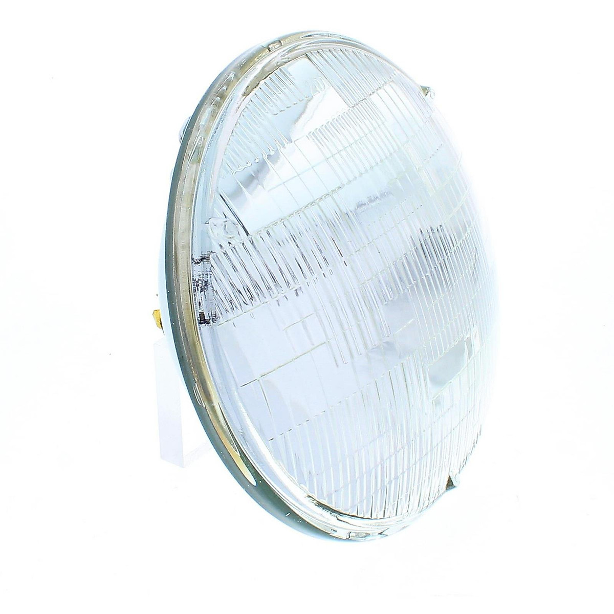 Round Sealed Beam Headlight Bulb, 12 Volt 7 Inch