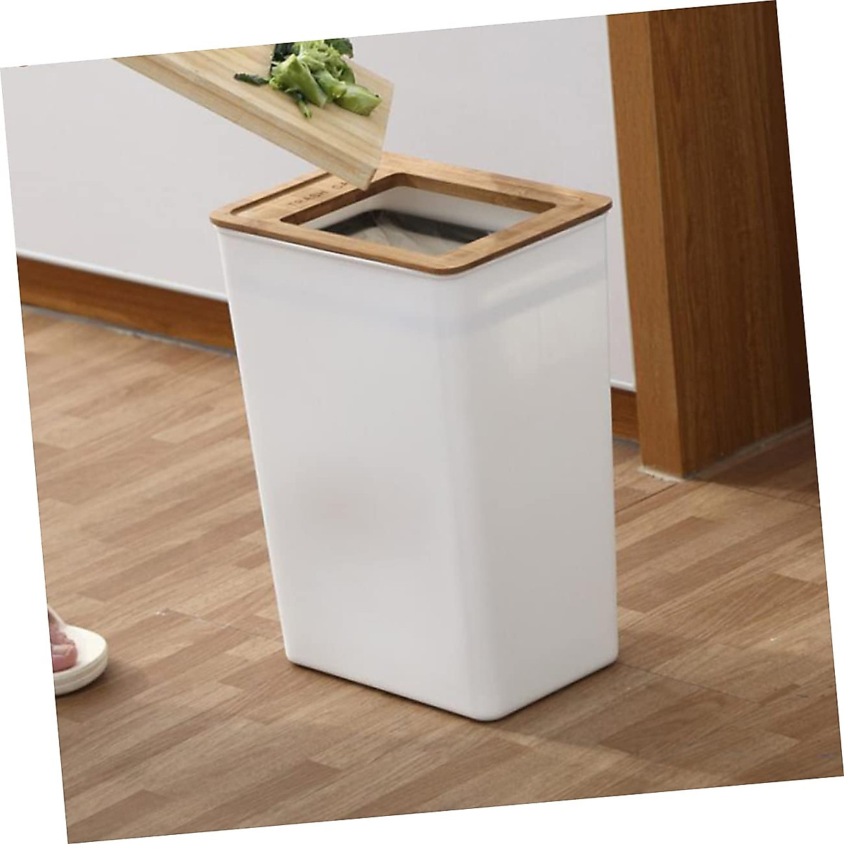 ABOOFAN Kitchen Garbage Cans Japanese Fair Pitcher Storage Bucket Strawberry Decor Bathroom Bin Wood Garbage Container Bin Trash Can Home Decor Trash Basket Wooden Bamboo Cover Desk Office