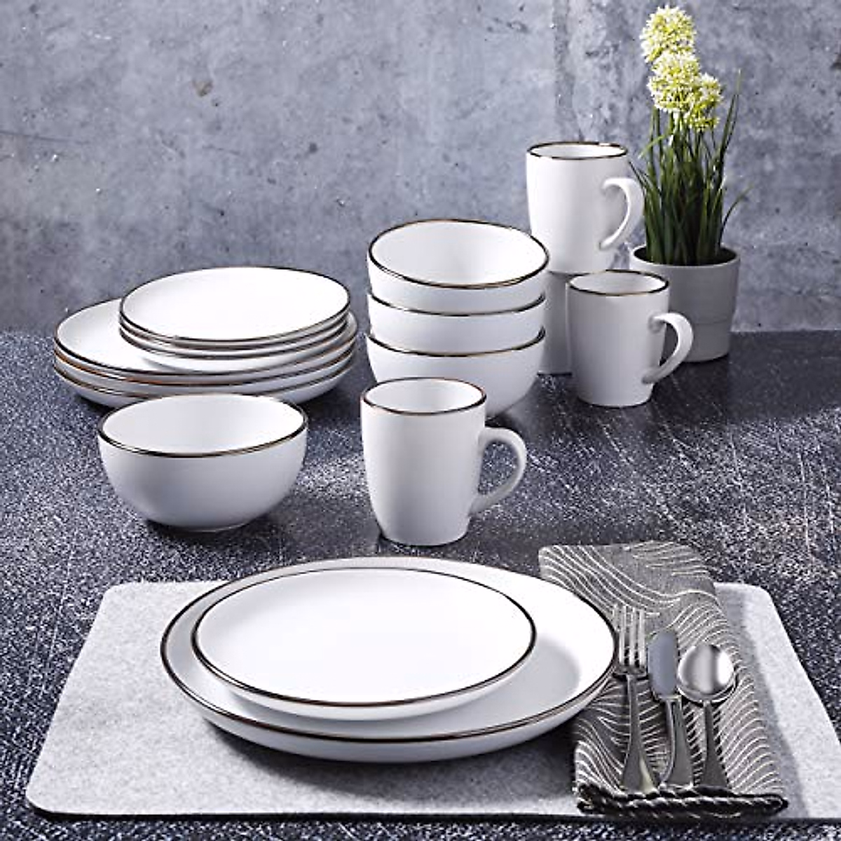 Gibson Home Rockaway Round Stoneware Dinnerware Set, Service for 4 (16pcs), Matte White/Metallic Rim