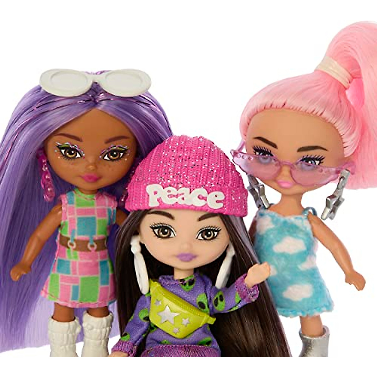 Barbie Five Barbie Dolls, Barbie Extra Mini Minis Bundle, Small Dolls with Colorful Fashions and Accessories
