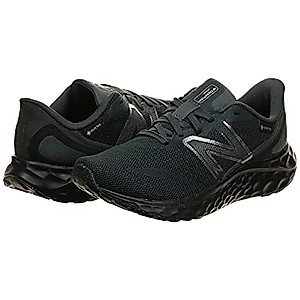 New Balance Women's Fresh Foam Arishi V4 Running Shoe, Black/Black, 9