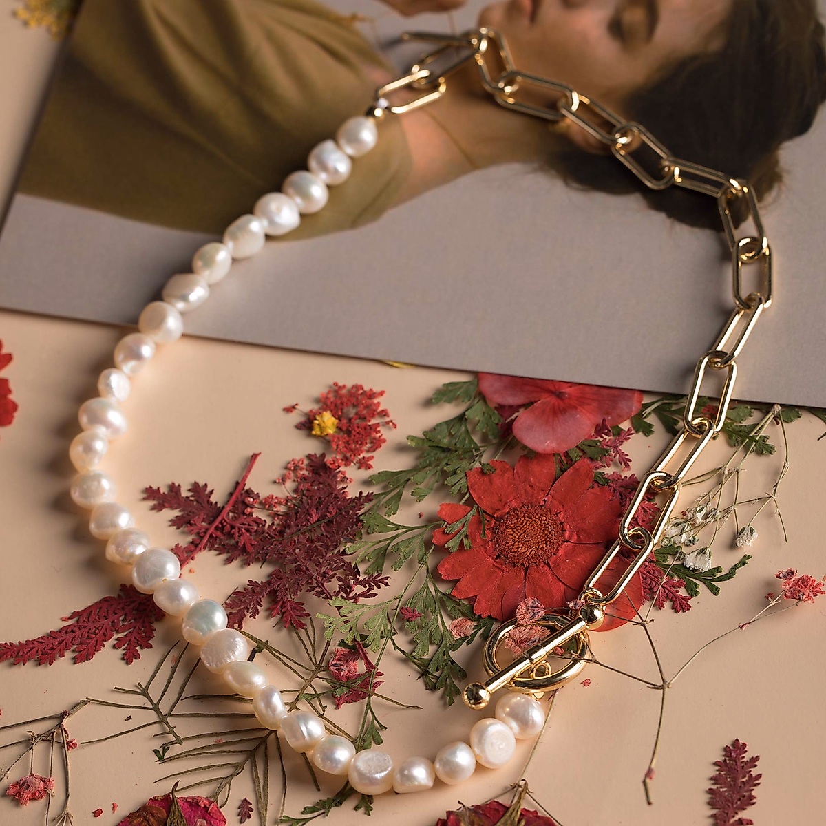 Cowlyn Paper Clip Pearl Necklace Vintage Chunky Link Chain Baroque Cultured Pearls 18K Gold Choker Fashion Retro Charm Valentine Jewelry for Women