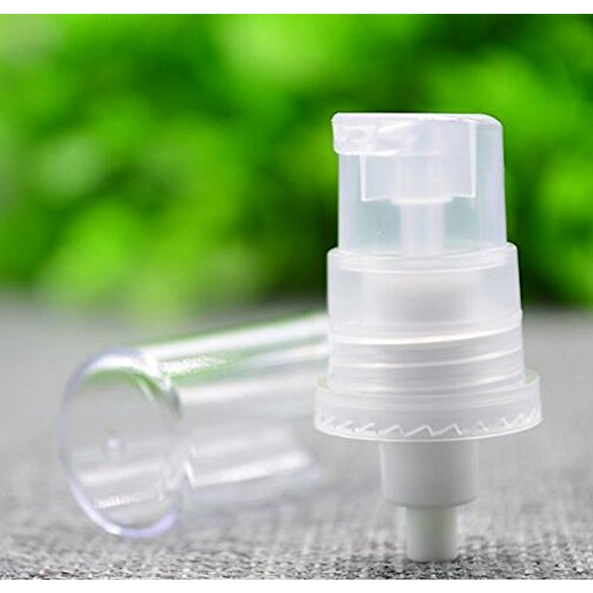 5ML Airless Pump Bottle-Empty Refillable Airless Vacuum Pump Cream Lotion Bottle Travel Bottles Toiletries Liquid Container for Cosmetic Make-up Pack of 6 (Transparent)