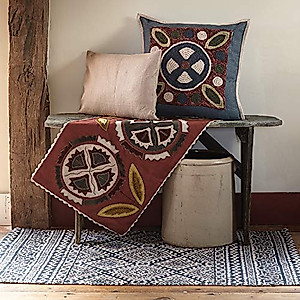 Exploring Folk Art with Wool Appliqué & More: 16 Projects Using Embroidery, Rug Hooking & Punch Needle