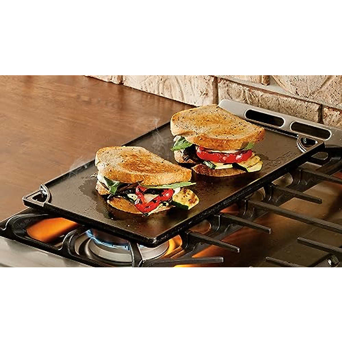 Lodge Cast Iron Wanderlust Series, Cabin Combo Cooker, 3.2 Quart​ Black