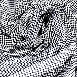 Polyester Printed Fabric for Craft and Decoration Zigzag Pattern 1 Yard