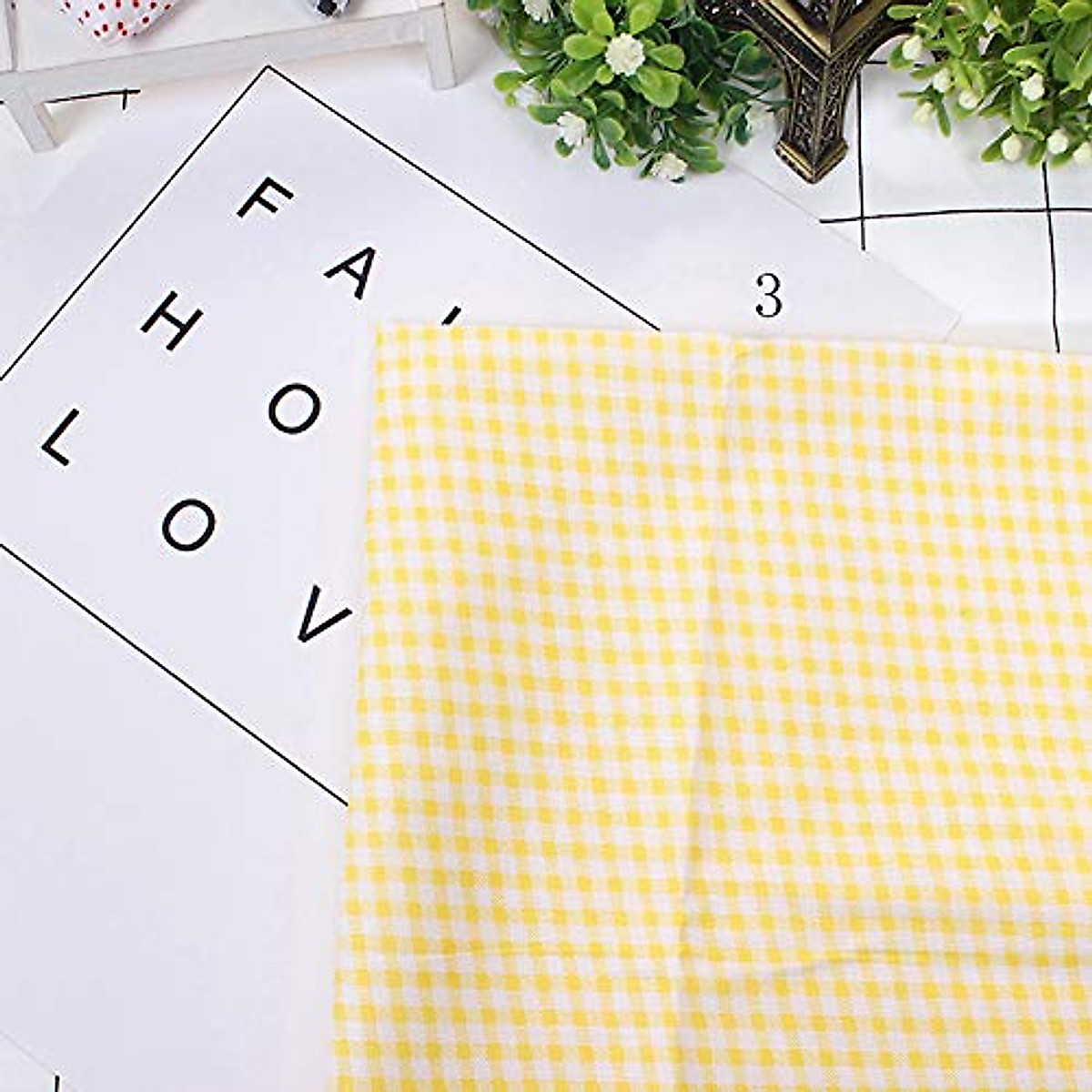 HURRISE Quilting Fabric, Precut Fabric Soft Fabric Sewing Assorted Fabric Squares for Crafting Home Decoration Quilting Sewing(25 * 25, 12)