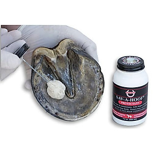 SAV-A-HOOF PROTECTANT by SBS Equine , Dual-Action Hoof Conditioner, Antiseptic Barrier Against Infection, Repels Moisture & Contaminates, 7.5 fl. oz.
