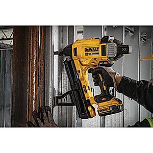 Dewalt 20V Max Cordless Concrete Nailer Kit