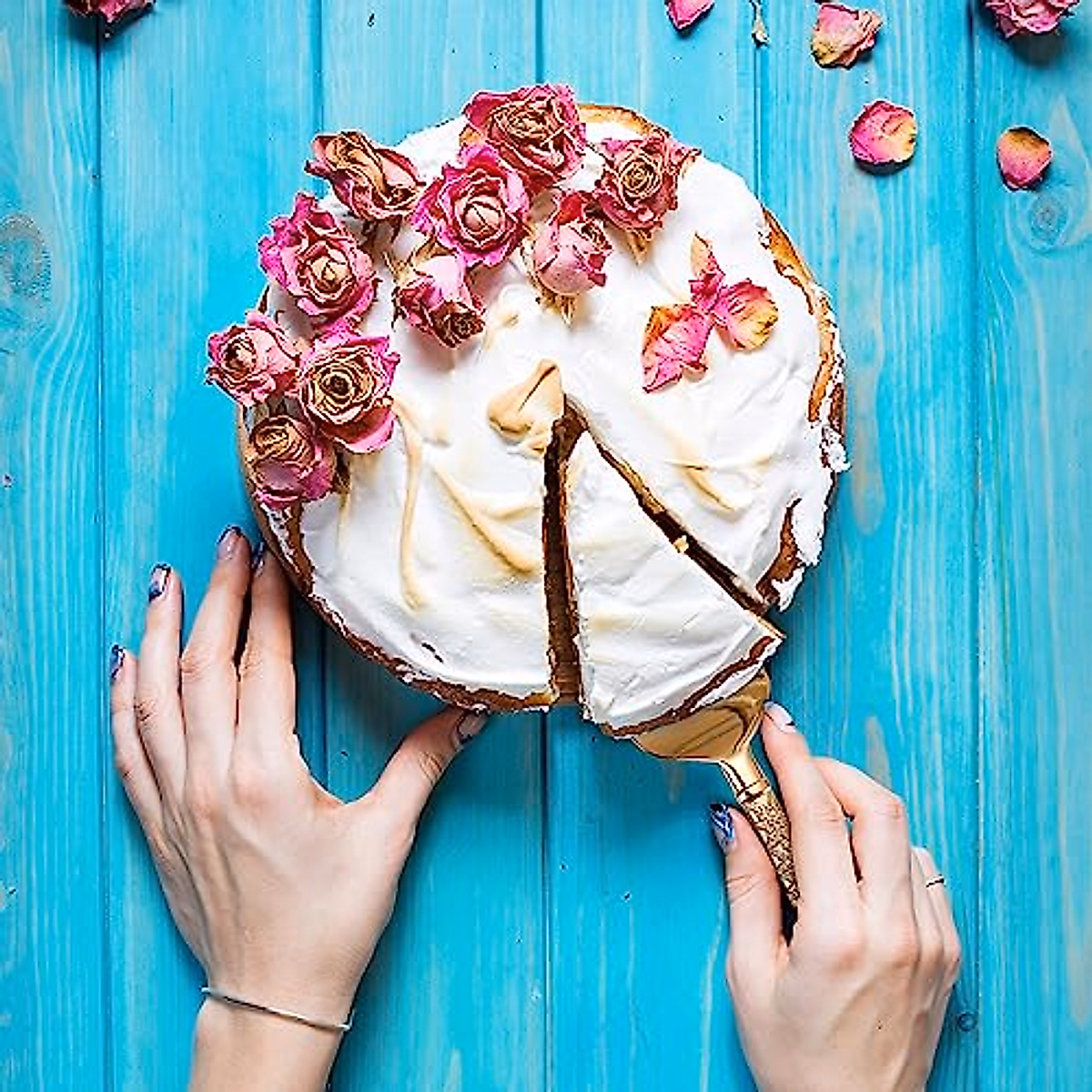 Dicunoy 2 PCS Gold Cake Knife and Server Set, Wedding Cake Cutting Utensils, Vintage Engraved Cake Cutter and Serving Spatula for Birthday, Party, Anniversary