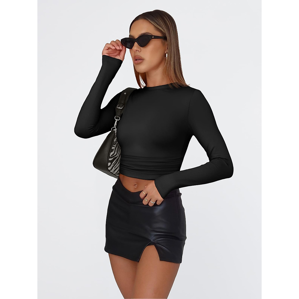 Trendy Queen Womens Long Sleeve Shirts Basic Tees Crop Tops Going Out Spring 2025 Workout Outfits Y2k Clothes Black S