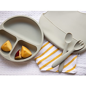 Lila & Jack's Baby Feeding Set, BPA Free, Food Grade Silicone Dinner Plate and Cutlery Set, Learn to Eat on Your Own, Set Includes Spork, Spoon, Bib and Plate (Gray), AT1745
