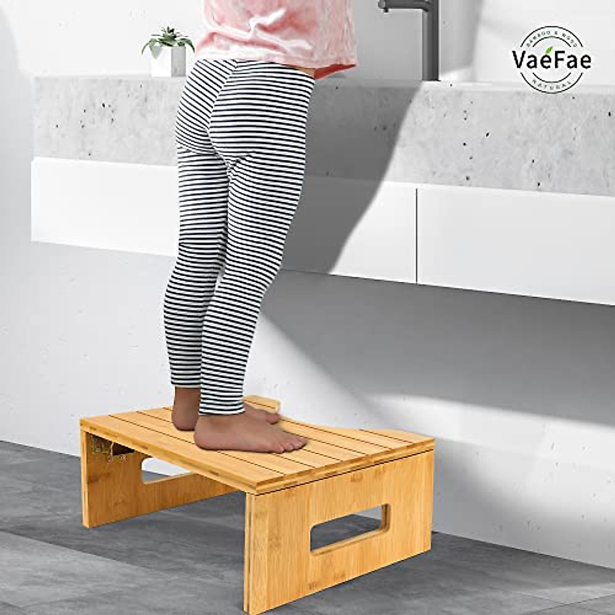 VaeFae Bamboo Toilet Stool, Foldable Potty Stool for Bathroom, Wooden Poop Stool for Adults, Portable and Non-Slip