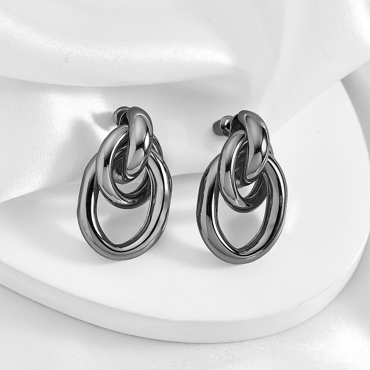 Geometric Drop Dangle Earrings for Women 18K Long Link Dangle Earrings Jewelry Gift, Gold&Silver&Black