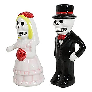 Ebros Gift Day Of The Dead Skeleton Couple Wedding Bride With Flowers And Groom Salt And Pepper Shakers Set Ceramic Magnetic Skulls Skeletons Kitchen Dining Bar Countertop Accessory Figurines