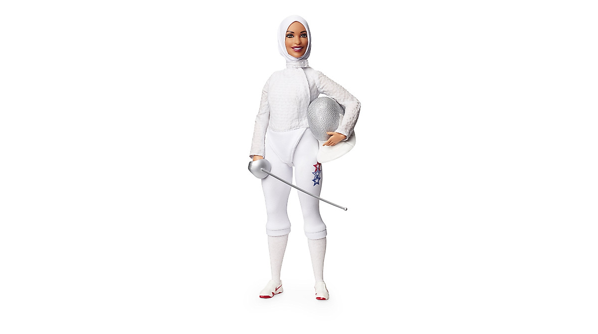 Barbie Ibtihaj Muhammad Doll with Fencing Uniform, Hijab, Sabre and ...