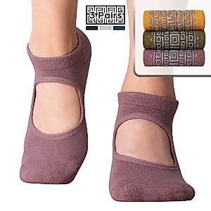 unenow Non Slip Grip Yoga Socks for Women with Cushion for Pilates, Barre, Home