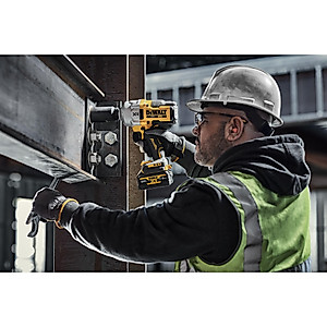 DEWALT 20V MAX Cordless Impact Wrench Kit, 1/2" Hog Ring, Battery and Charger Included (DCF961GP1)