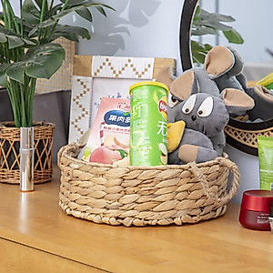 YRLSOTGE Water Hyacinth Storage Baskets, Decorative Baskets for Organizing with Double Handles-Wicker Baskets for Shelves,Round Wicker Baskets -Store Make-Up Accessories, Paper Towel,1 Pack.