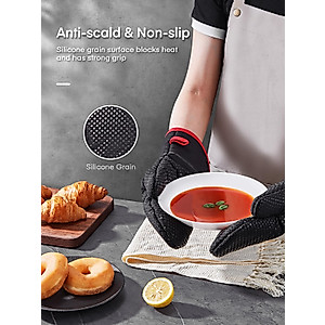 Oven Mitts, Heat Resistant Kitchen Oven Gloves 572°F, Non-Slip Silicone Surface, Extra Long Flexible Thick Mitts for Kitchen, Cooking, Baking, BBQ, Black