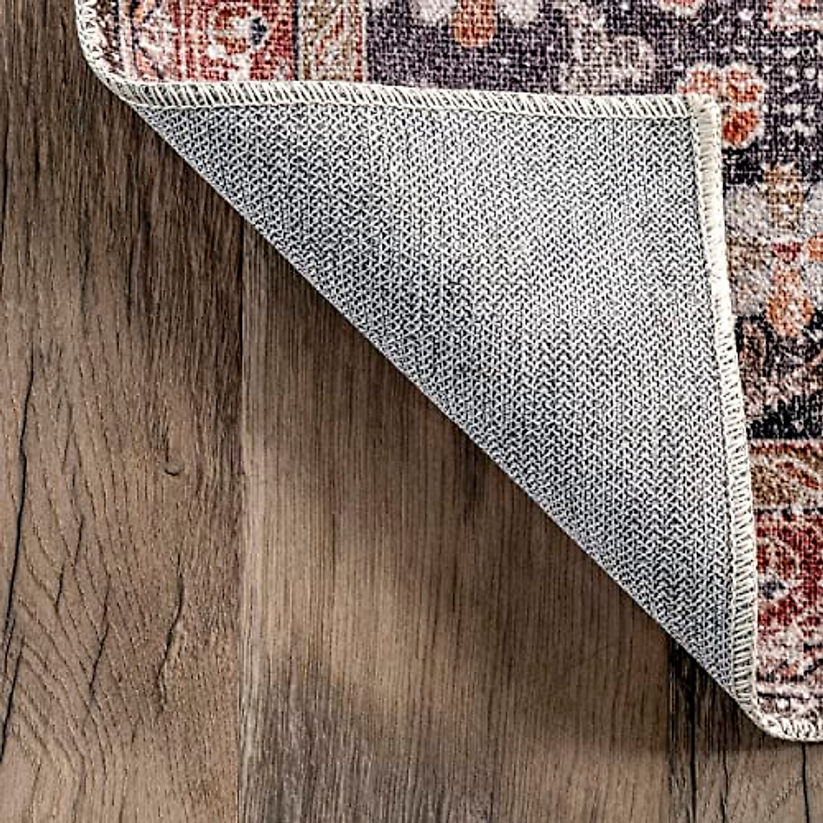 nuLOOM Emelina Traditional Persian Machine Washable Area Rug, 5x8, Red