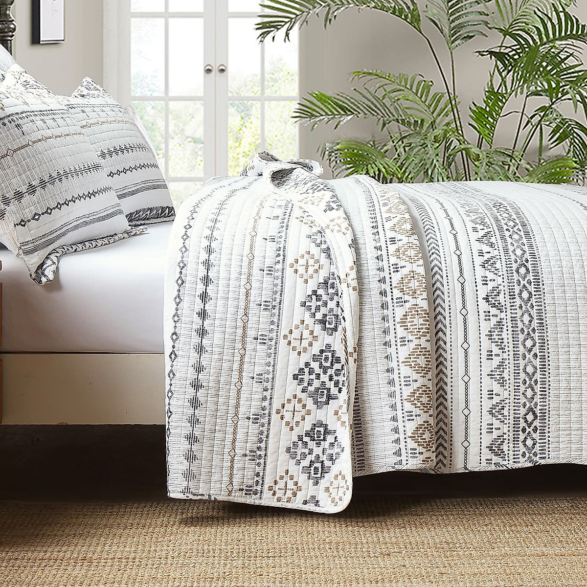 Y-PLWOMEN Queen Size Quilt 100% Cotton Boho Queen Quilts, White Queen Quilt Sets, Lightweight Bohemian Queen Size Bedspreads for All Season, 3 Piece