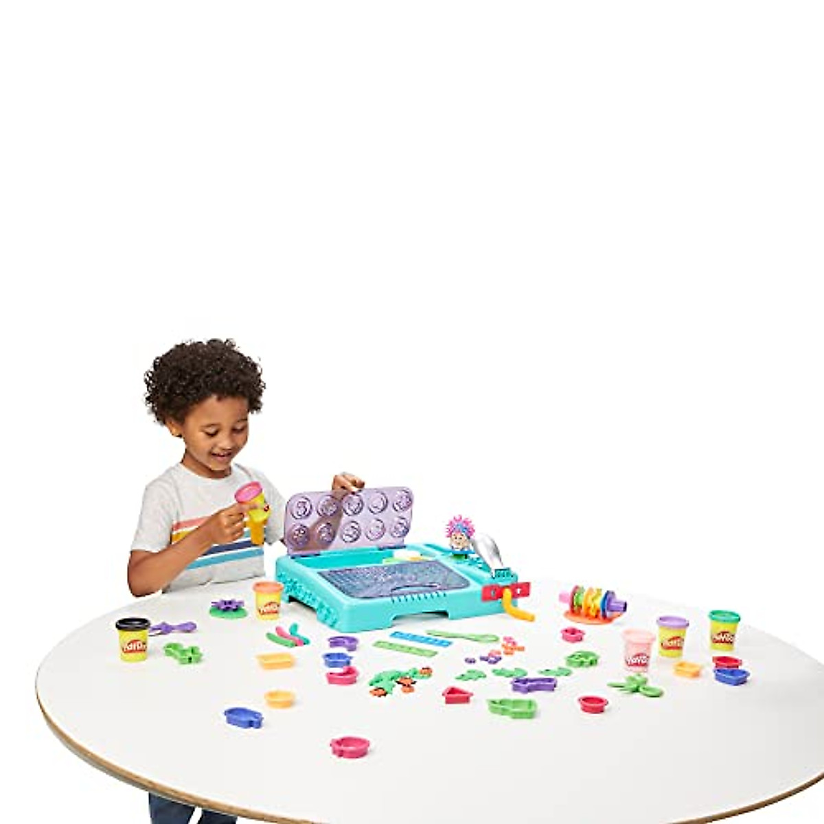 Play-Doh Set On The Go Imagine and Store Studio, with 30 Tools and 10 Cans of Modeling Compound, Travel Toys for 3 Year Old Girls and Boys and Up, Non-Toxic