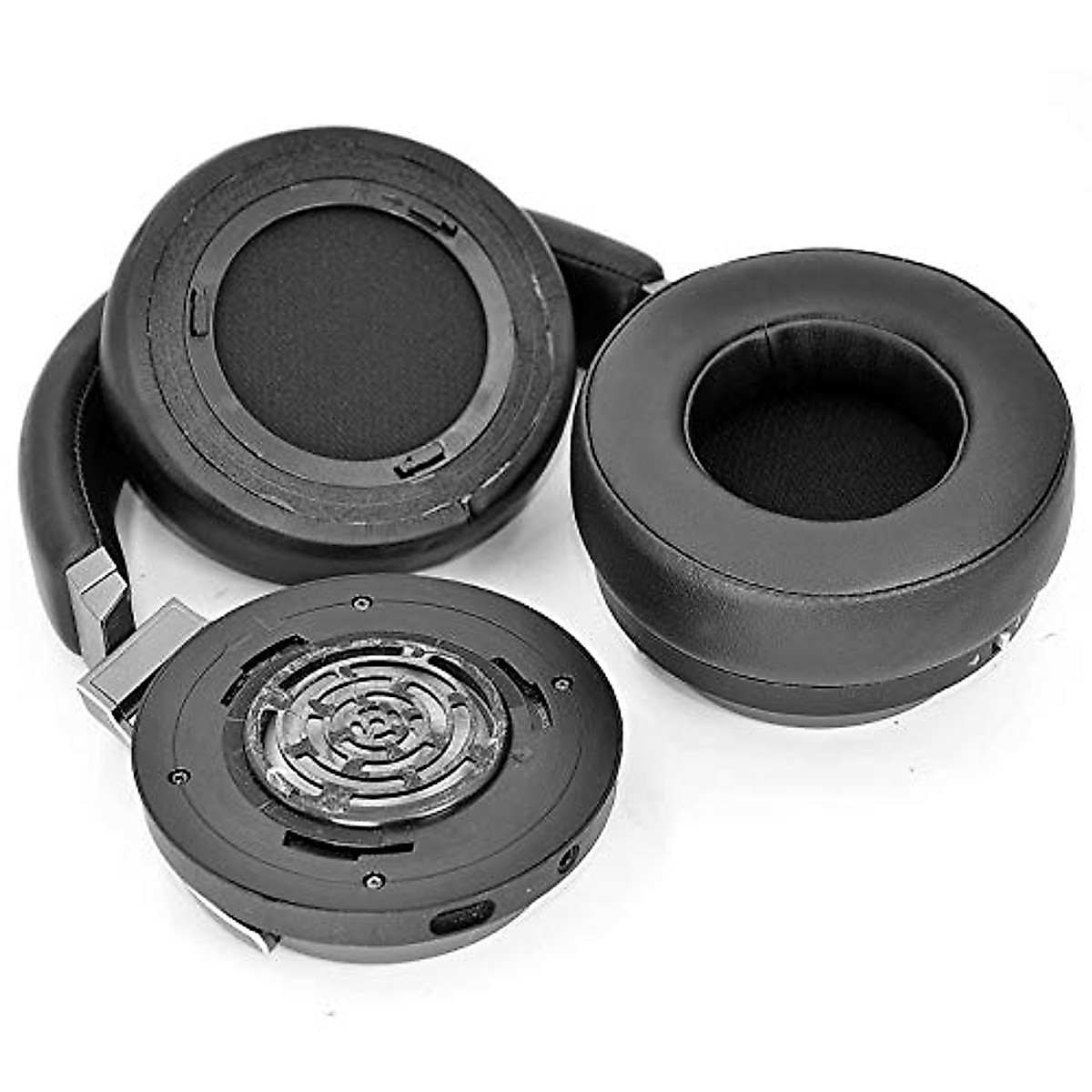 Virtuoso XT Thicker Earpads - Replacement Ear Cushion Compatible with Corsair Virtuoso RGB Wireless SE Gaming, Softer Leather,High-Density Noise Cancelling Foam, Added Thickness (Black Thicker)