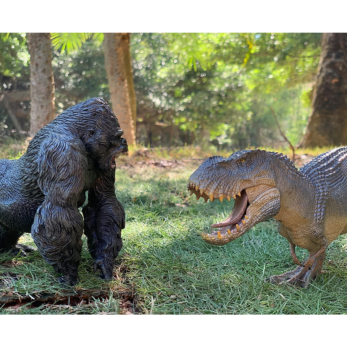 Gemini&Genius King Kong Toys Vastatosaurus Rex Dinosaur World Toys Stand Up with Movable Jaw Gorilla Action Figurine Gift for Kids