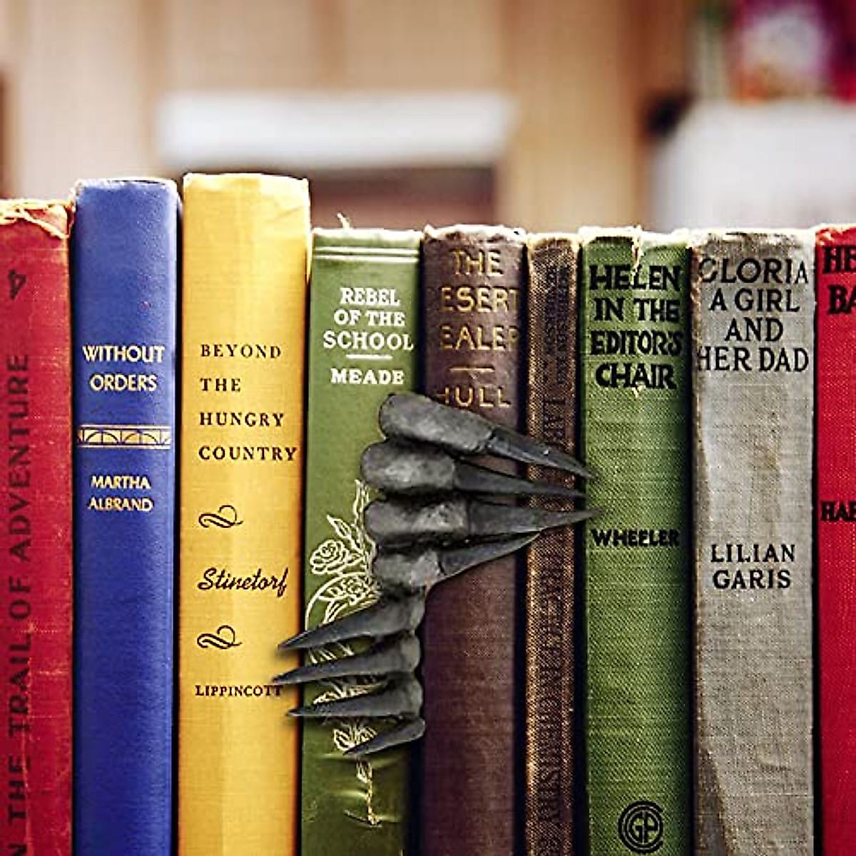 wastreake Thriller Demon Hand Bookmark, Fashionable Devil's Hand Resin Bookmark Horror Halloween Bookmark The Best Gift for Friends Family Book Friends