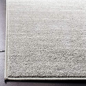 SAFAVIEH Adirondack Collection Area Rug - 5'1" x 7'6", Light Grey & Grey, Modern Ombre Design, Non-Shedding & Easy Care, Ideal for High Traffic Areas in Living Room, Bedroom (ADR113C)