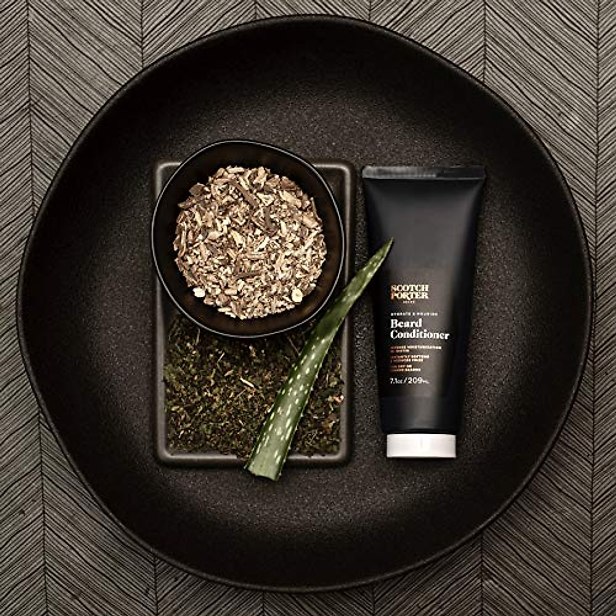 Scotch Porter Hydrate & Nourish Beard Conditioner for Men | Moisturizes, Softens & Reduces Frizz | Formulated with Non-Toxic Ingredients, Free of Parabens, Sulfates & Silicones | Vegan | 7.1oz Bottle