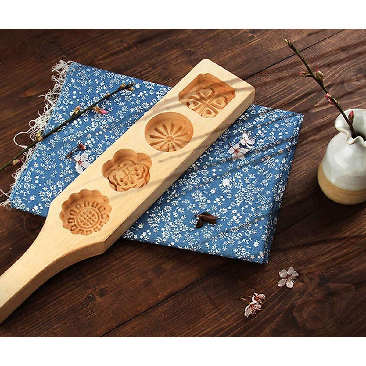 K JINGKELAI MoonCake Mold Chinese Traditional Mid-autumn Festival Moon Cake Mold 4 Flowers Wooden Handmade Baking Mold for Muffin Mooncake Cookie Biscuit Chocolate Pumpkin Pie