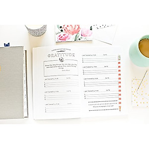 Good Days Start With Gratitude: A 52 Week Guide To Cultivate An Attitude Of Gratitude: Gratitude Journal