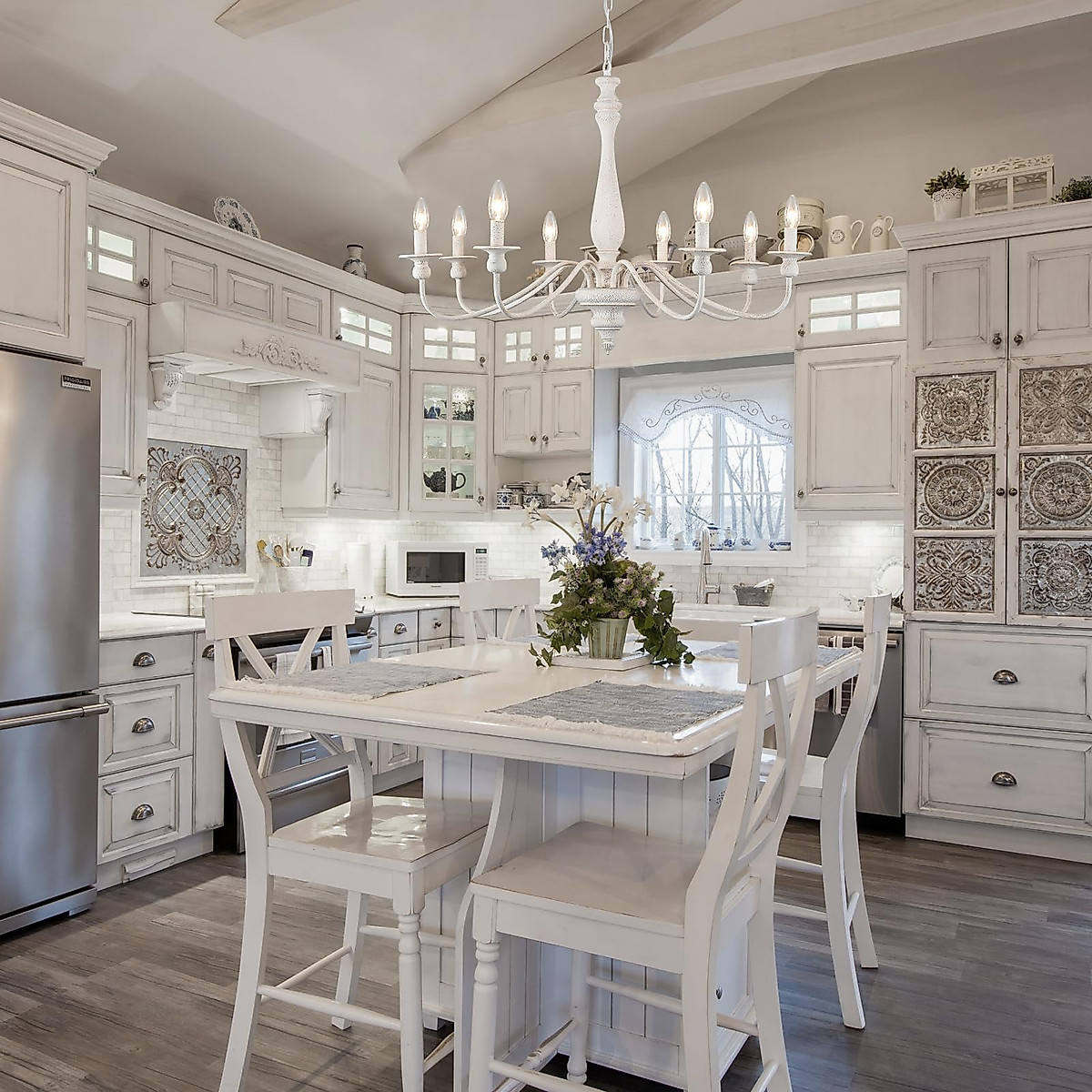 ALISADABOY White Chandelier Farmhouse Antique Chandeliers for Dining Room French Country 8 Light Rustic Entryway Hanging Light Fixture for Kitchen Island Hallway Vintage Pendant Lighting