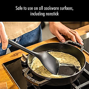 STAUB Wok Spatula, Perfect for Scooping, Flipping, Stirring, and Turning Stir Fries, One Size, Durable BPA-free Matte Black Silicone, Acacia Wood Handles, Safe for Nonstick Cooking Surfaces